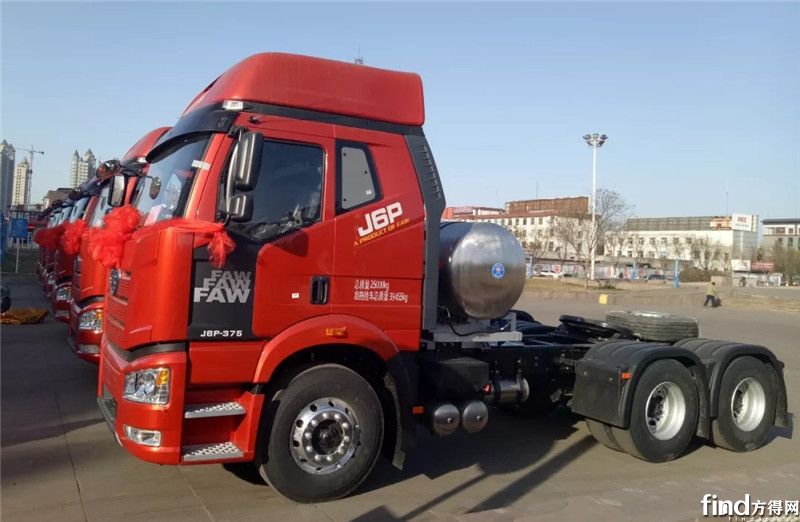 解放J6P LNG牵引车推介会在山西晋中举行，现场签下68辆订单-方得网-专业的卡车客车商用车门户网站！-www.find800.cn