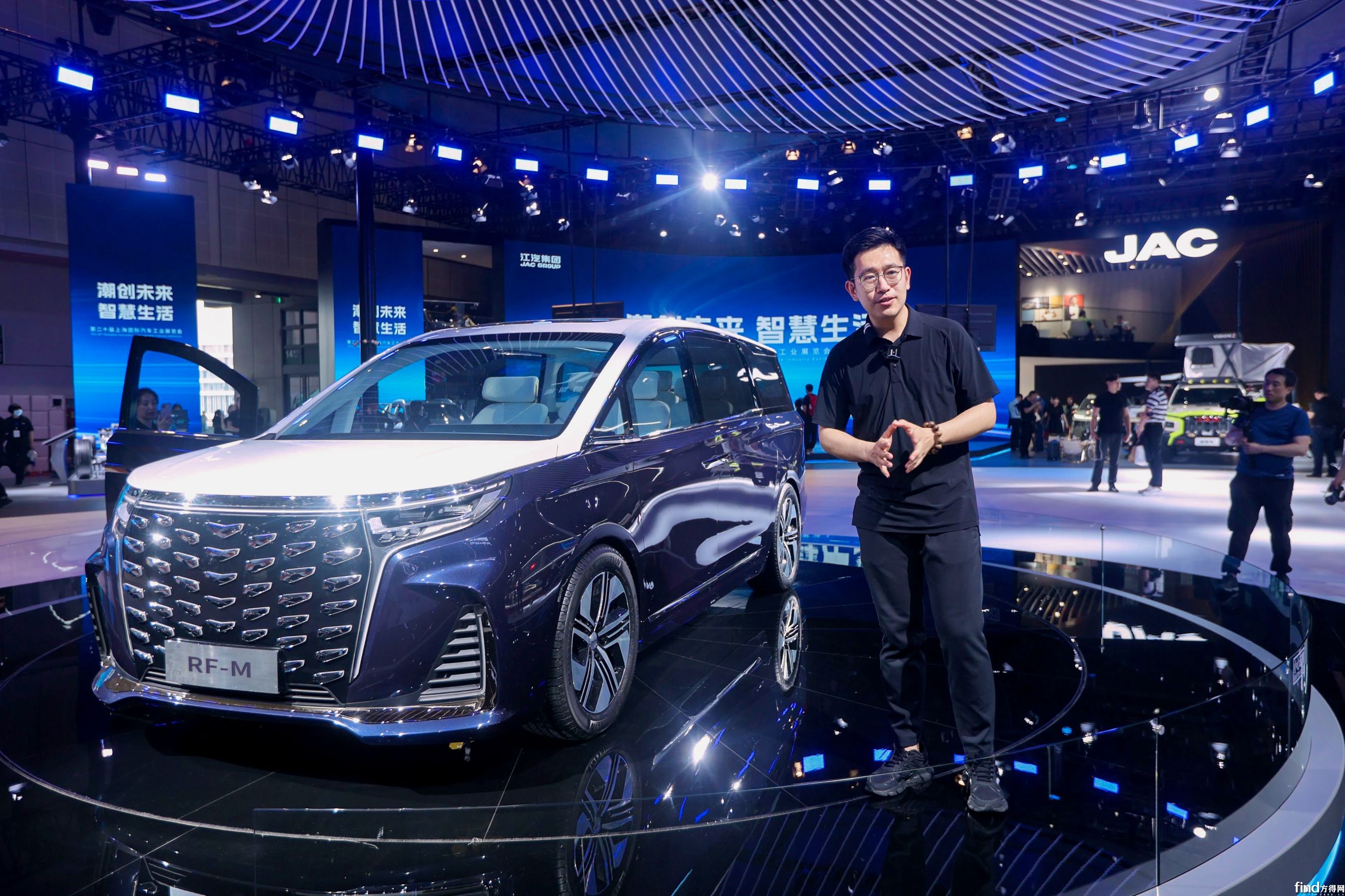 MUSE架构及概念车RF-M闪耀全场，行业大咖云集展台齐证言！-方得网-专业的卡车客车商用车门户网站！-www.find800.cn